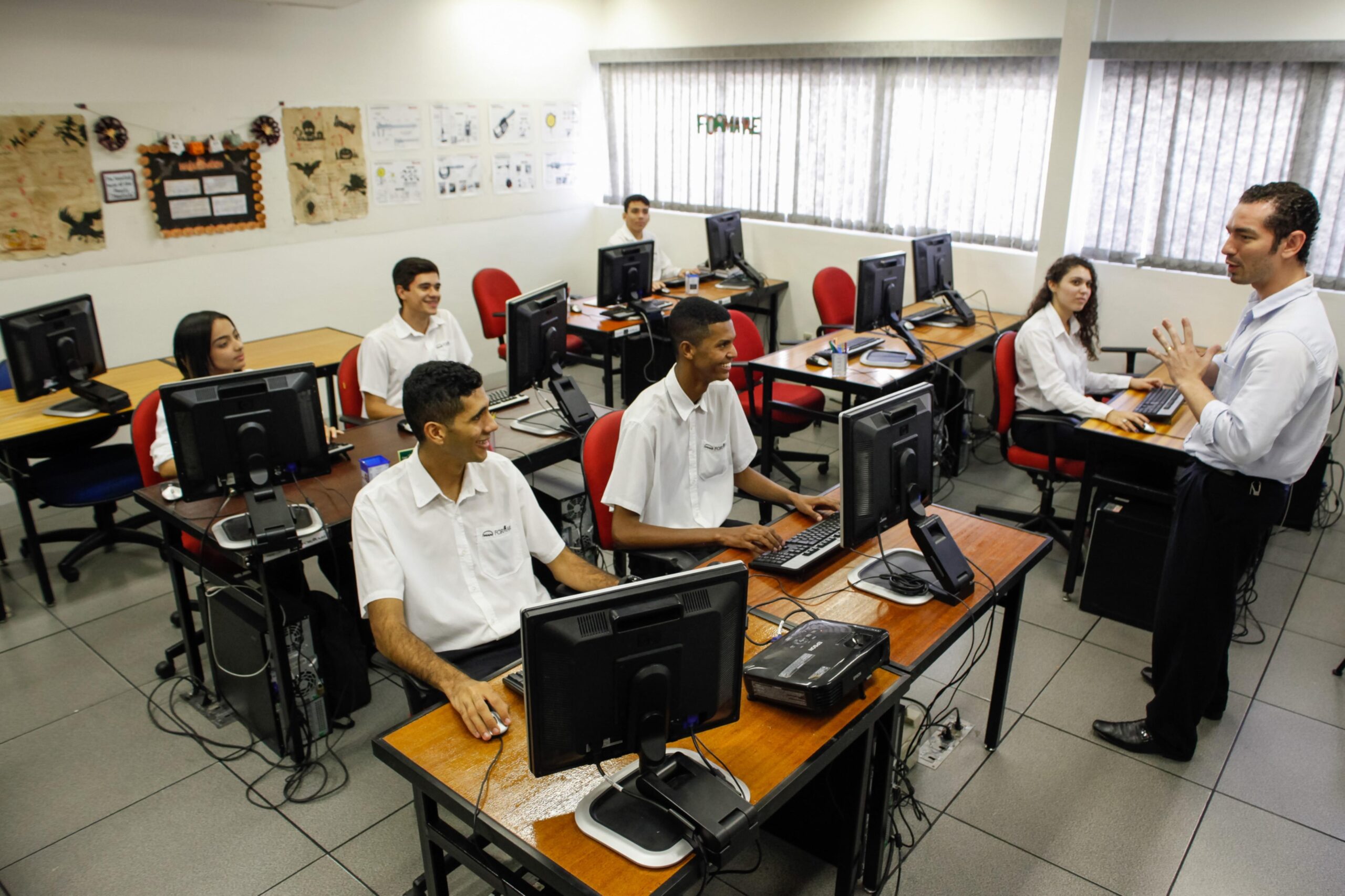 Coordenadores do Programa Formare debatem sobre educação à distância ...